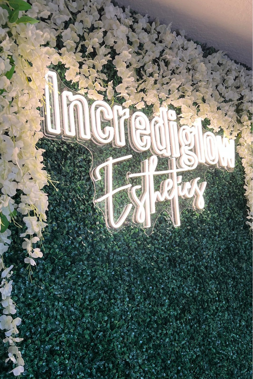 FLOWER WALL WITH NEON SIGN IDEAS - | Create
